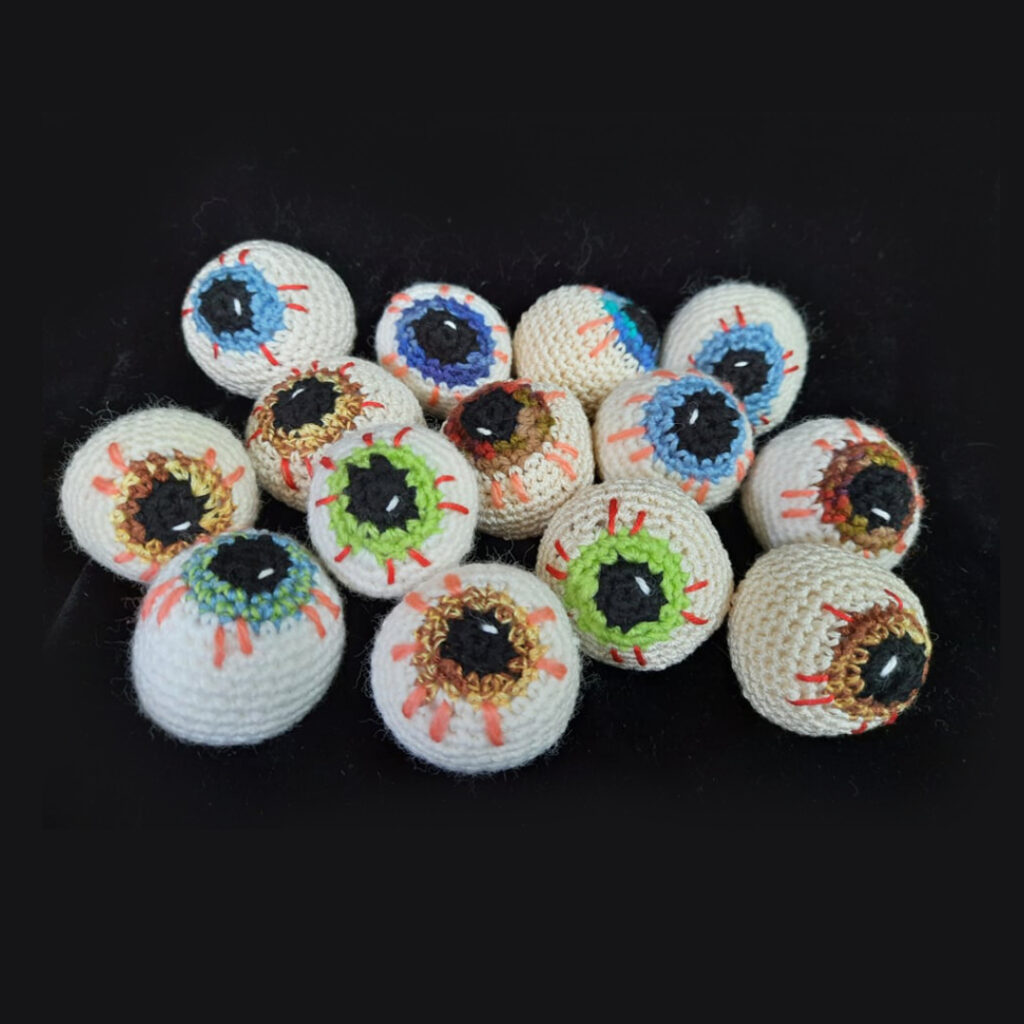 Crochet Eyeball (1 pc) - The Fox's Trousers